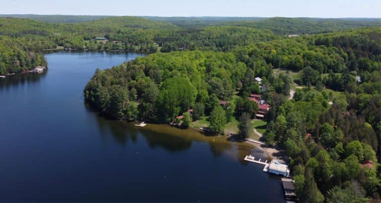 Iconic Canadian Resorts Just North of Toronto